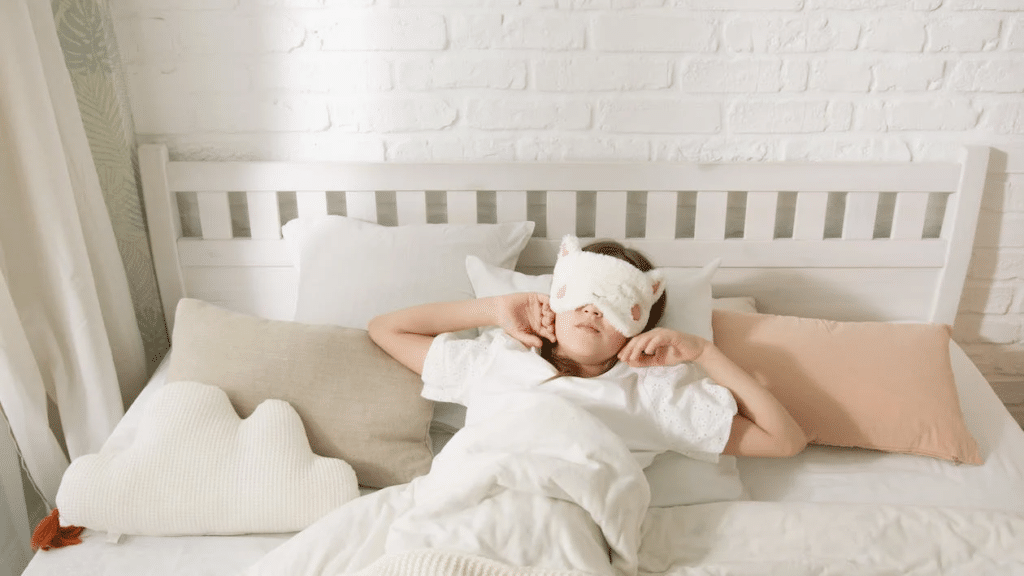 5 Ways to Sleep Soundly at Your New Home | MindTastik